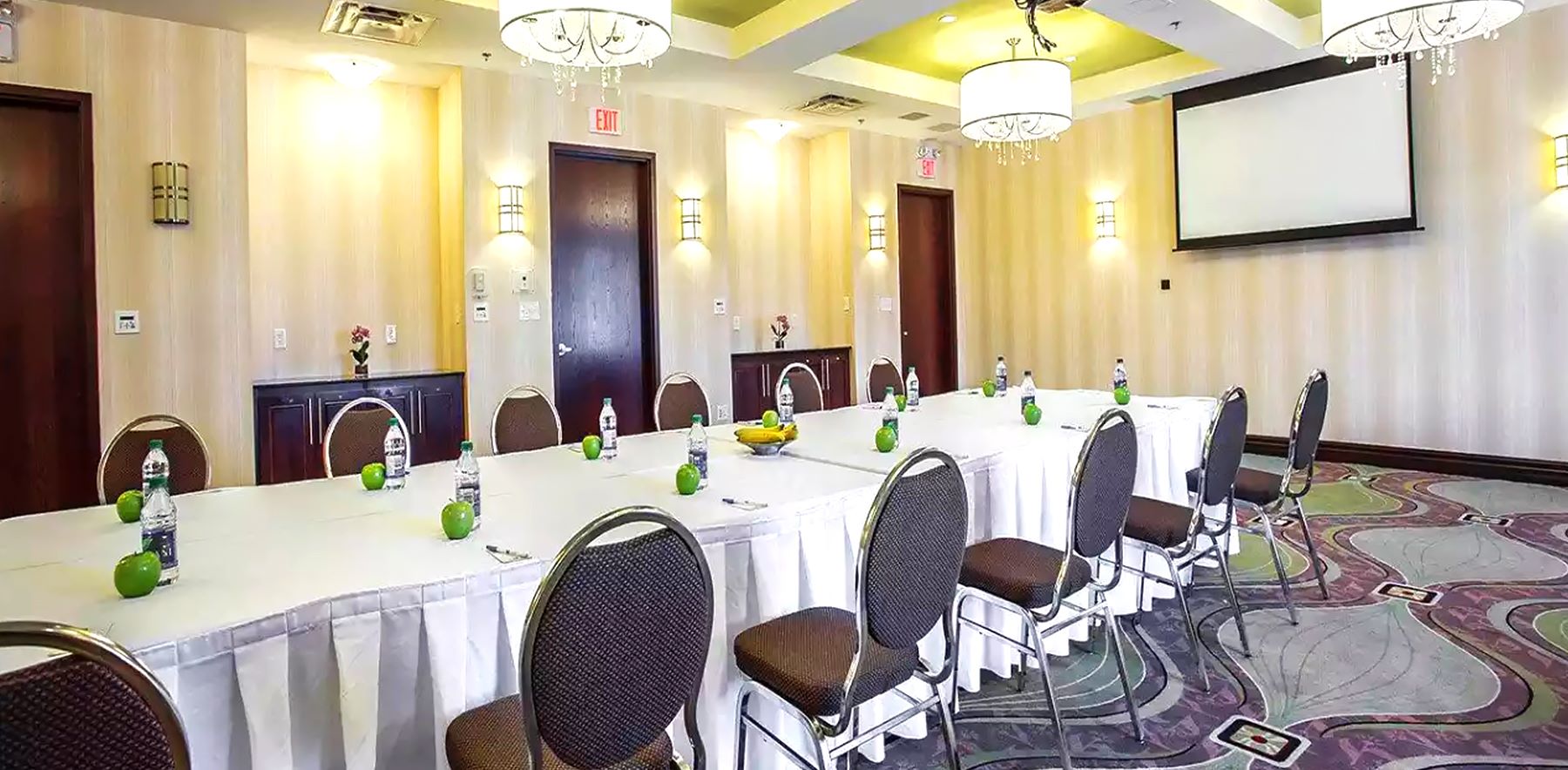 Halifax Hotels - OFFICIAL WEBSITE | Comfort Hotel Bayer's Lake